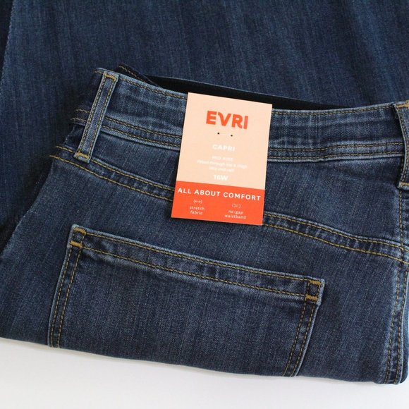 EVRI | Jeans | Evri Womans Crop Jeans Plus Size 6w 18w Or 22w | Poshmark